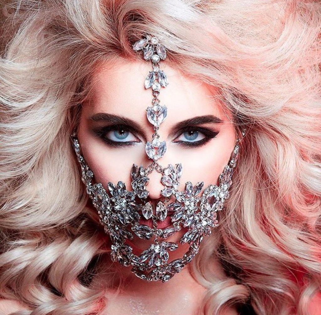 Crystal Face Mask Alice, Face Accessory – GetMan Jewelry