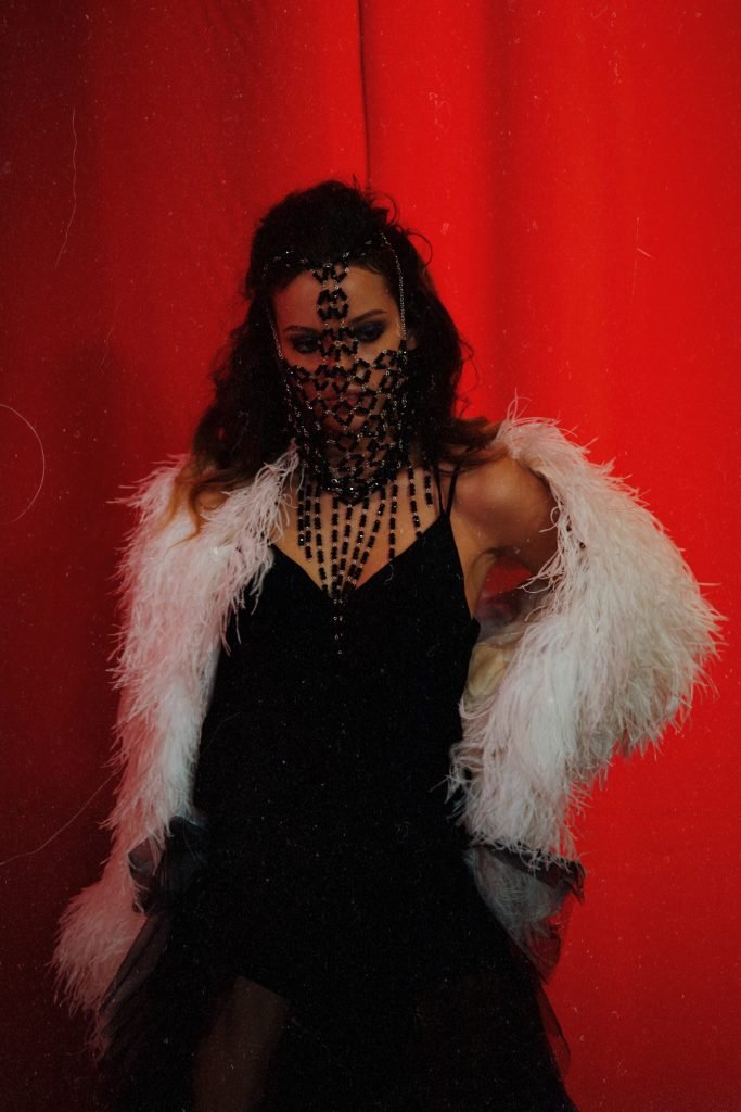 Black Face Mask Lucy, Face Accessory – GetMan Jewelry